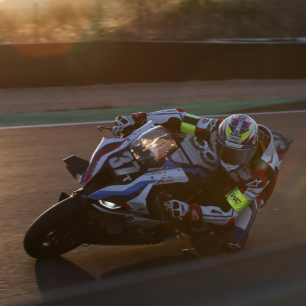 Riders - Moto-Master